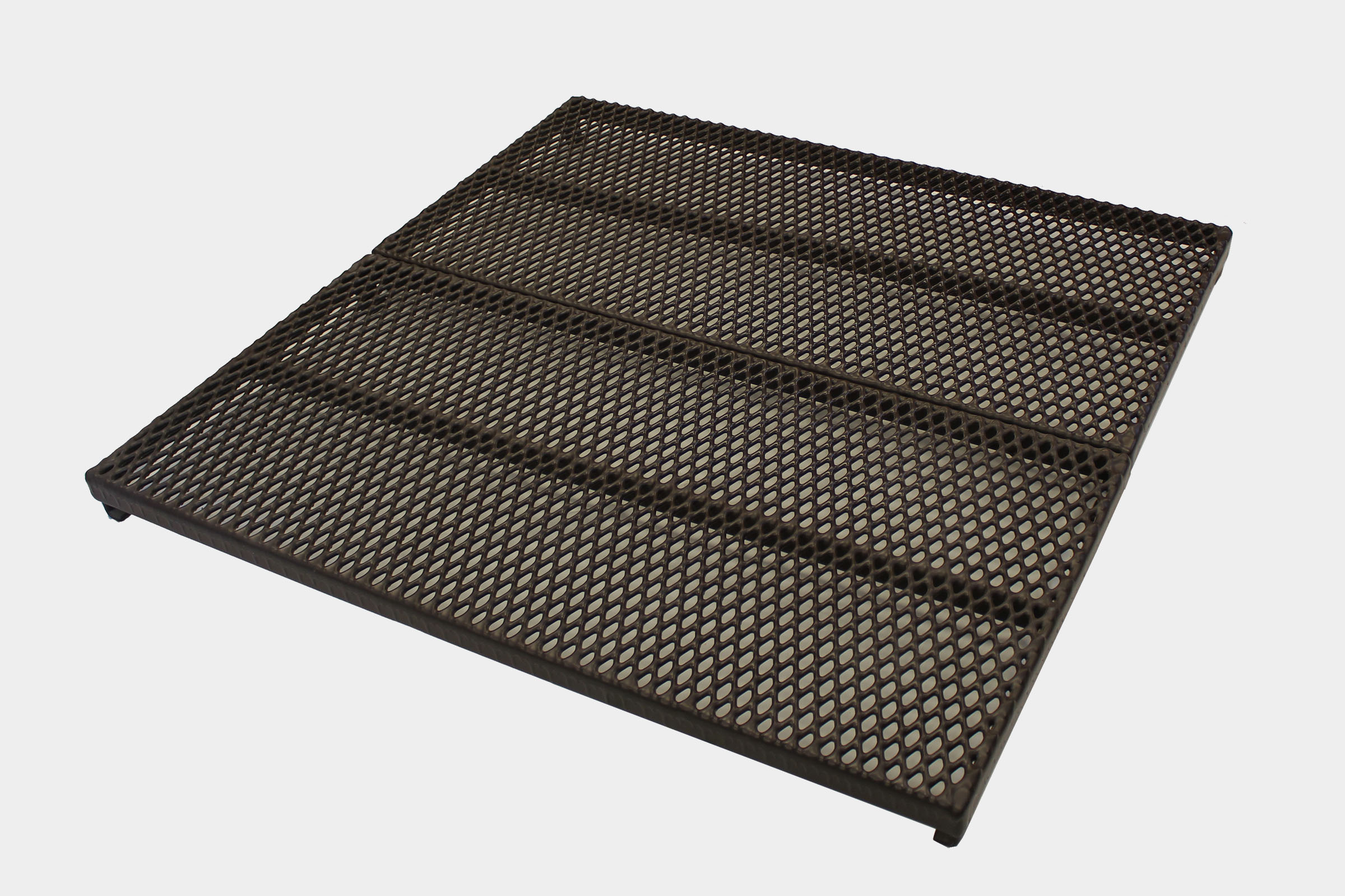 Best Floor Covering for Whelping Box | RACS